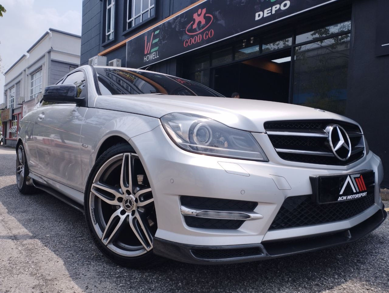 Mercedes benz w204 front lip for amg bumper – ACM Motorsport