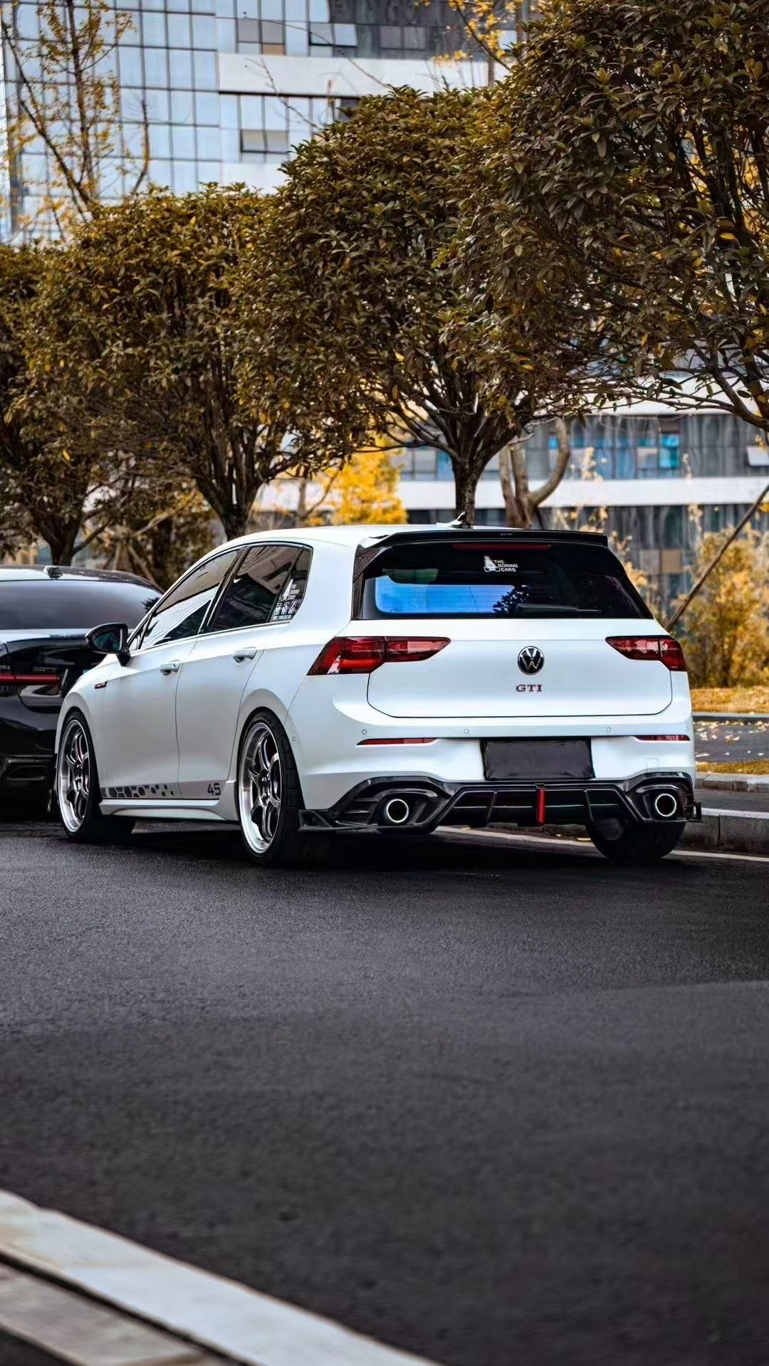 Volkwagen golf mk8 GTi spoiler AE ( Dry carbon ) – ACM Motorsport